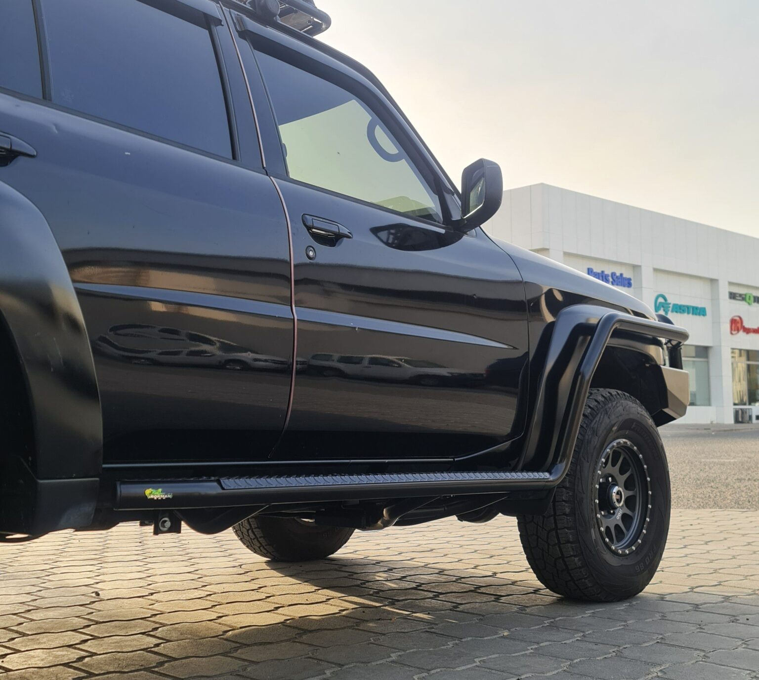 y61 PATROL GU 2005+ STEEL SIDE STEPS & RAILS – Uroffroad UAE