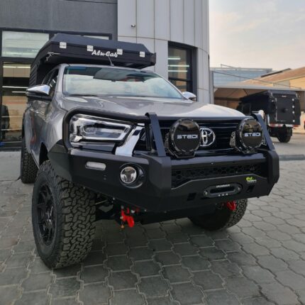 TOYOTA HILUX 2020+ DELUXE BULL BAR – Uroffroad UAE
